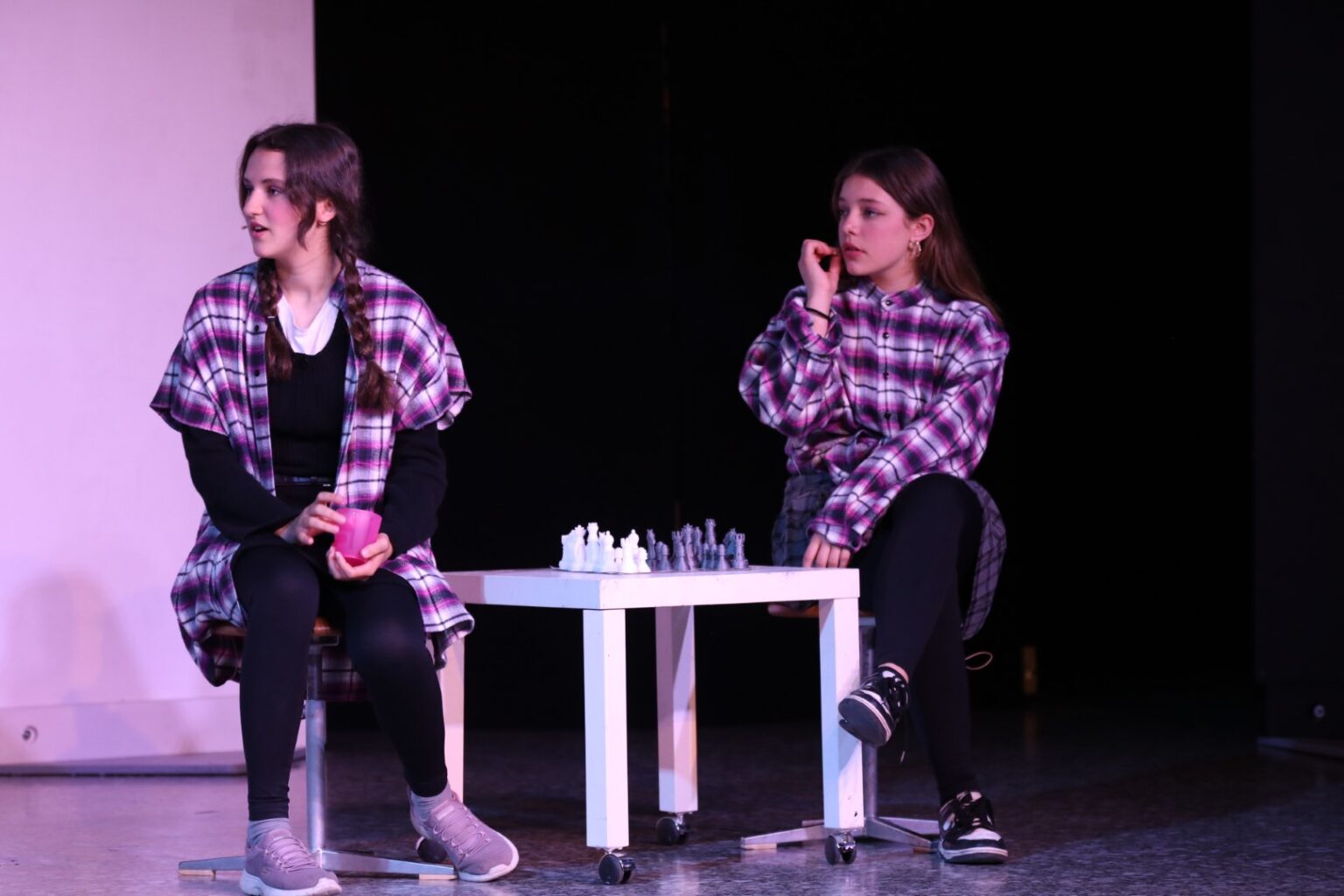 Musical «Mit Schirm, Charme und Melone – Rikon Secret Agents» – Sek Zell